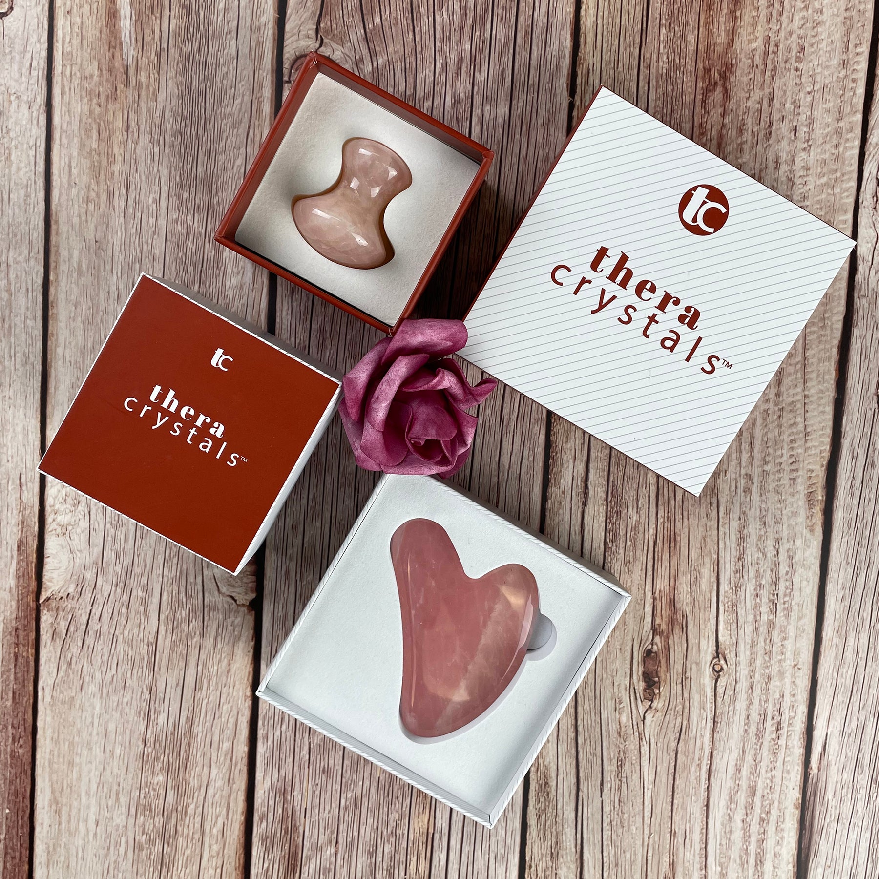 Thera Crystals® Rose Quartz Eye Massage Tool - Rosebud - Lierre.ca